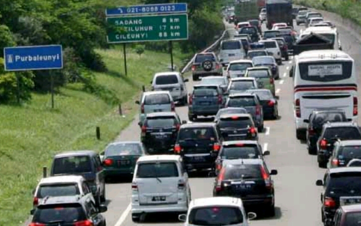 Mulai Hari ini, Angkutan Barang Dilarang Lewat Jalan Tol & Jalan ... Mulai Hari ini, Angkutan Barang Dilarang Lewat Jalan Tol & Jalan ...