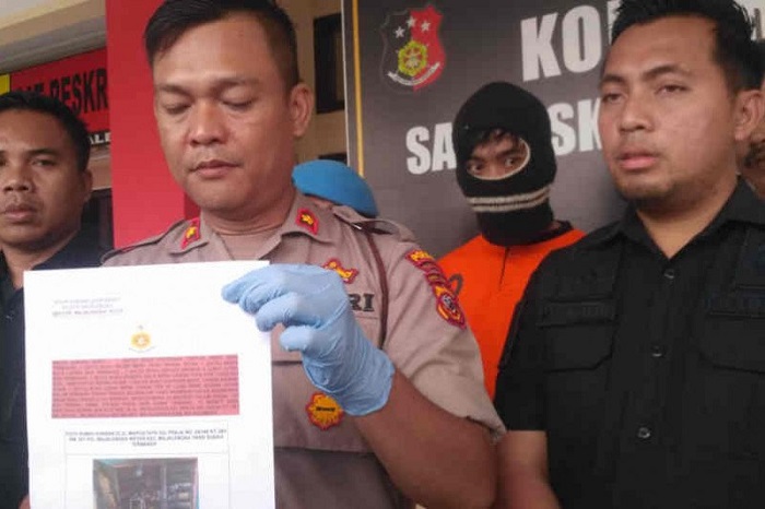 Dipicu Sakit Hati, Remaja SMA Nekat Bakar Rumah Teman | Jabar News Dipicu Sakit Hati, Remaja SMA Nekat Bakar Rumah Teman | Jabar News