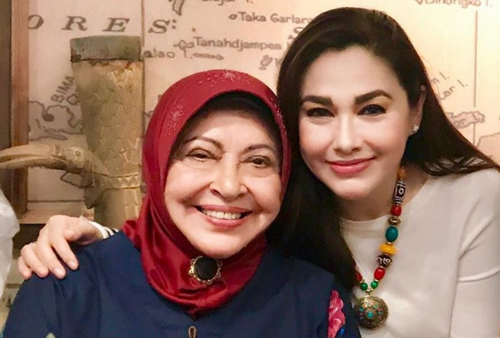 INILAHREWIND: 15 Artis yang Meninggal Sepanjang 2022 INILAHREWIND: 15 Artis yang Meninggal Sepanjang 2022