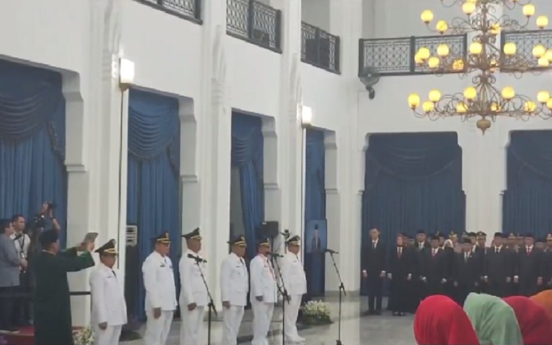 Benni Irwan Resmi Jabat Pj Bupati Purwakarta Gantikan Anne Ratna ... Benni Irwan Resmi Jabat Pj Bupati Purwakarta Gantikan Anne Ratna ...